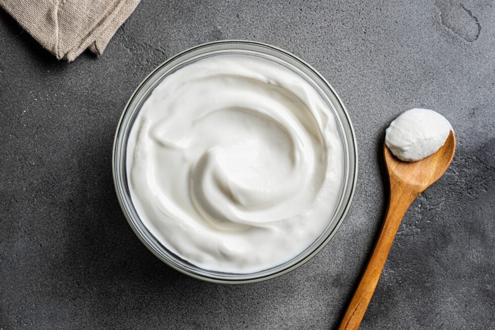 Sour cream: Weight Loss, Nutrition Facts, Health Benefits & Calories